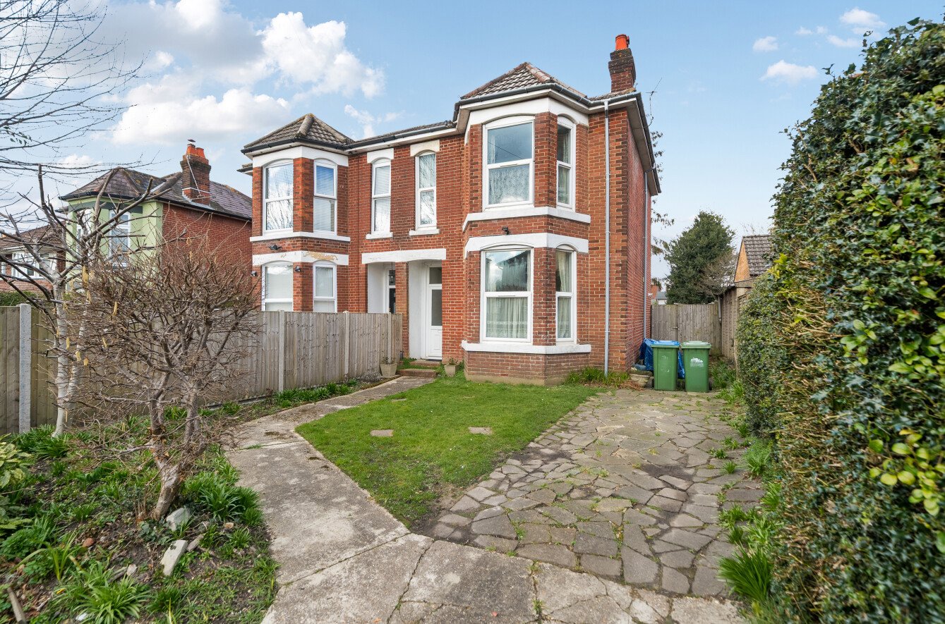 Obelisk Road, Southampton, Hampshire - I-Pack